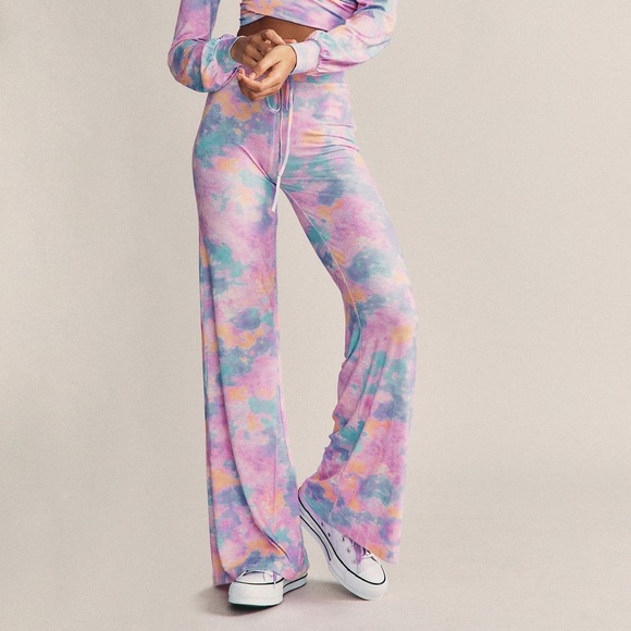 LoveShackFancy | Pants & Jumpsuits | Loveshackfancy X Beach Riot Tie ...